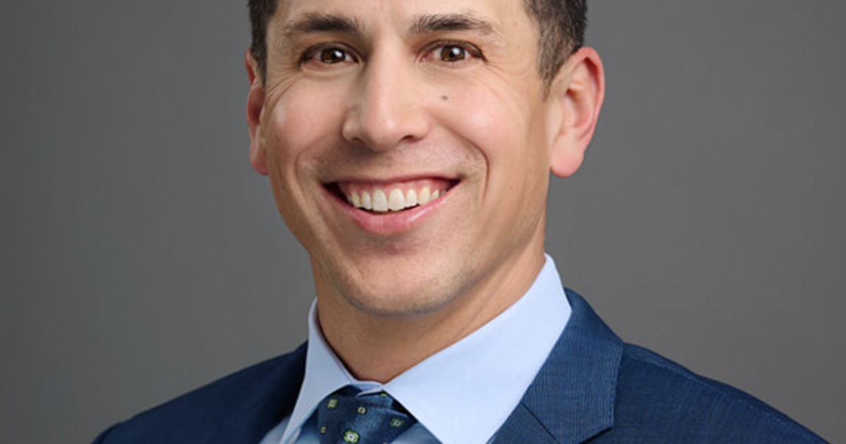 Gregory D. Lopez, MD - Orthopedic Spine Surgeon | Midwest Orthopaedics ...