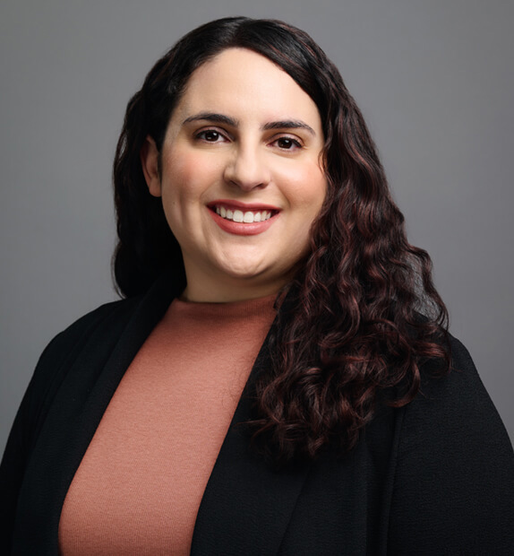 Gina Delgado, OTD, OTR/L | Midwest Orthopaedics at Rush