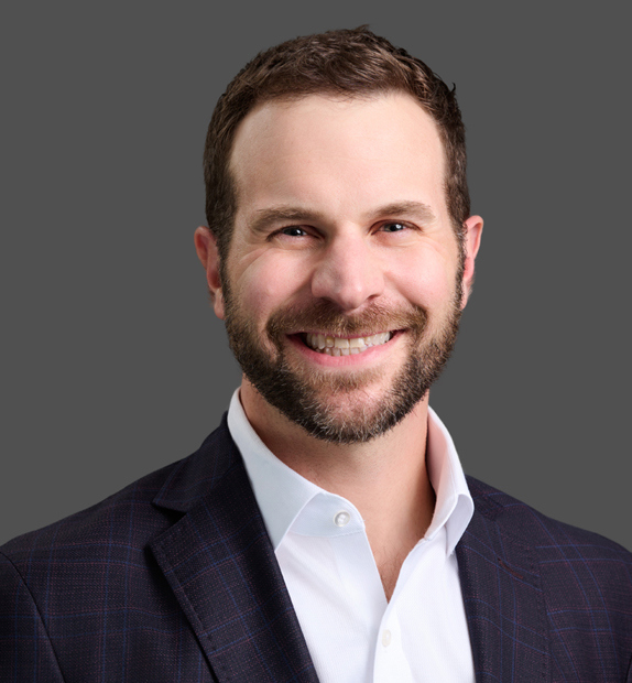 Knee Doctor | Conditions, Treatment & Specialists | Midwest ...